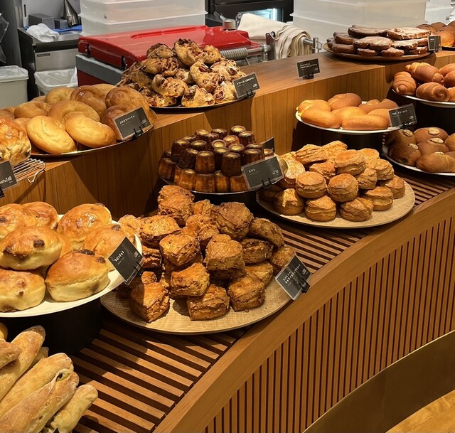 『東日本橋の人気パン屋の弟が虎ノ門に誕生‼︎』by くちる : BEAVER BREAD BROTHERS （ビーバー ブレッド ブラザーズ） - 虎ノ門ヒルズ/パン [食べログ]