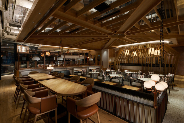 座席 : THE CRAFT Bar and Grill （ザ クラフト バー アンド グリル） - 天神/アメリカ料理 | 食べログ