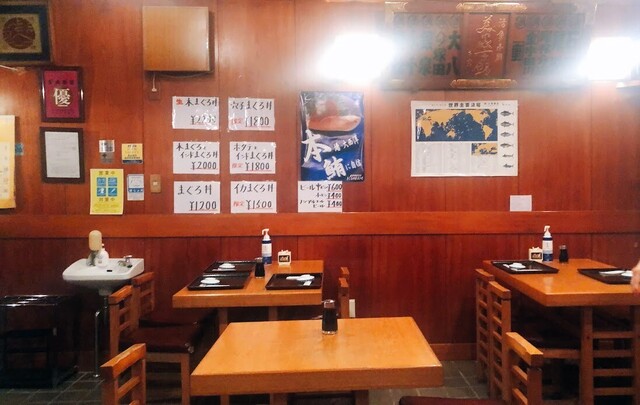 内観写真 : 美家古寿司 （みやこずし） - 日本橋/寿司 | 食べログ