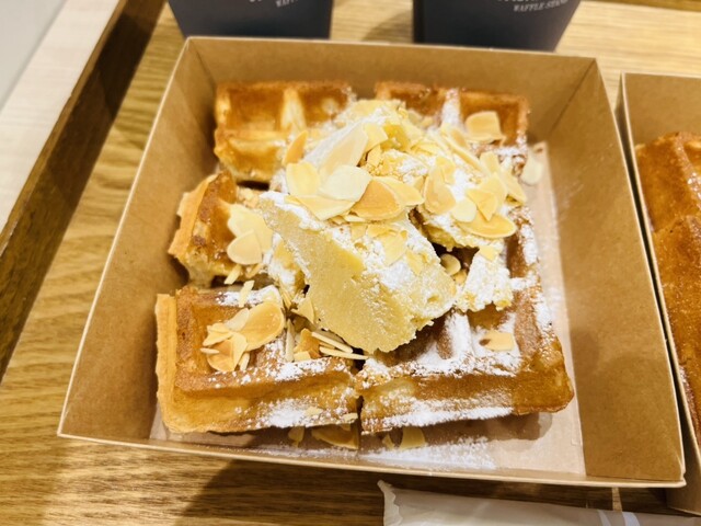 WAFFLE STAND WASHA WASHA イオンモール豊川店 （ワッフル スタンド ワシャ ワシャ） - 八幡/洋菓子 | 食べログ