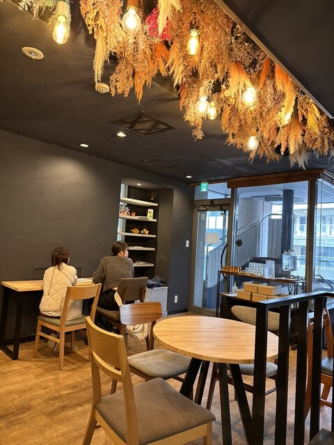 enimo No.5 （エニモ ナンバーファイブ） - 北12条/カフェ | 食べログ