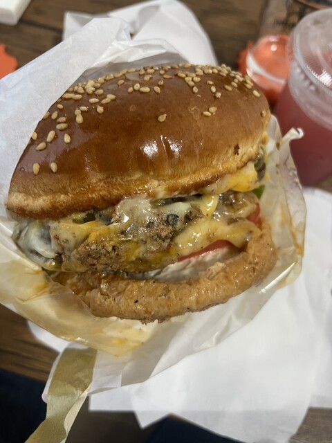 Overcook Burger Bar - 代田橋/ハンバーガー | 食べログ