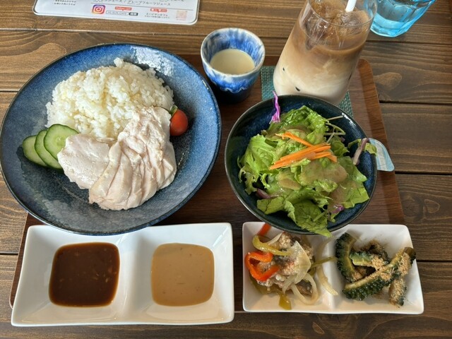 Hi Sun CAFE （ハイ サン カフェ） - 宮古島市/カフェ/ネット予約可 | 食べログ