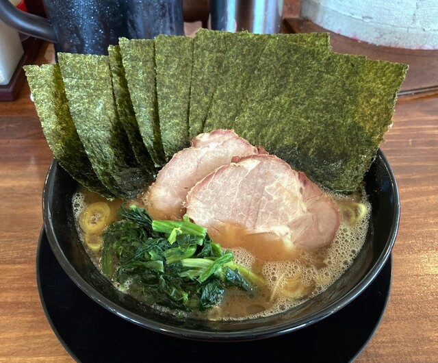 口コミ一覧 : 家系ラーメン 上総家 （かずさや） - 海士有木/ラーメン [食べログ]