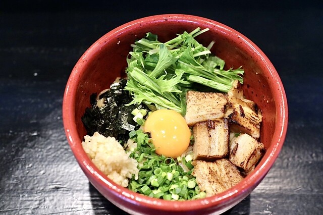 麺★丼 YURIN （ユリン） - 塩釜口/油そば・まぜそば | 食べログ