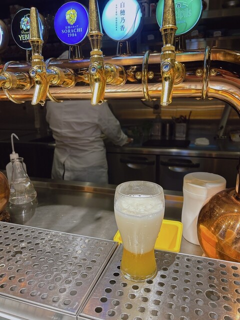 口コミ一覧 : 体験型ビヤスタンド L LAB （体験型ビヤスタンド エル ラボ） - 新橋/ビアバー [食べログ]