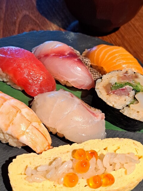 TEATOSISU （テアトシス） - 中津（大阪メトロ）/寿司 | 食べログ