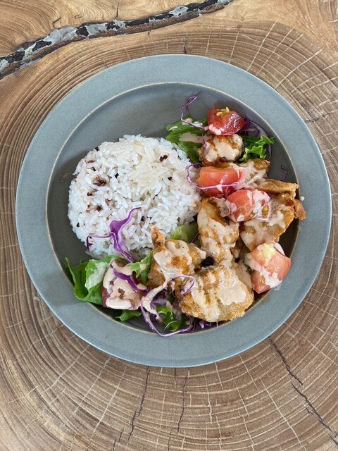 TENOHA HIGASHIMATSUYAMA - 高坂/カフェ | 食べログ