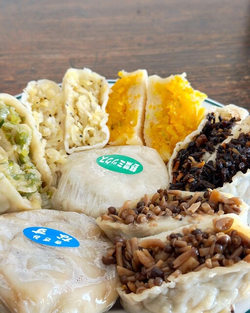 おやきや 千代子 - 市役所前/郷土料理 | 食べログ