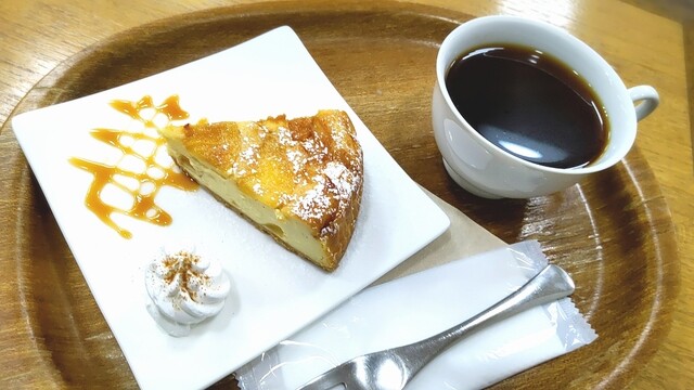 【閉店】MJ BOOK CAFE by Mi Cafeto - 西4丁目/カフェ | 食べログ