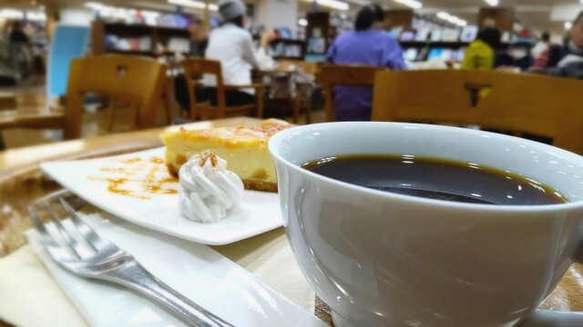 【閉店】MJ BOOK CAFE by Mi Cafeto - 西4丁目/カフェ | 食べログ