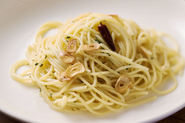 料理メニュー : 欧風料理&BAR gonz （ゴンズ） - 伊勢佐木長者町/ビストロ | 食べログ