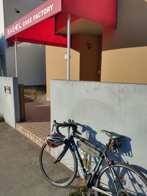 BASEL CAKE FACTORY （バーゼル ケーキ ファクトリー） - 西八王子/ケーキ | 食べログ