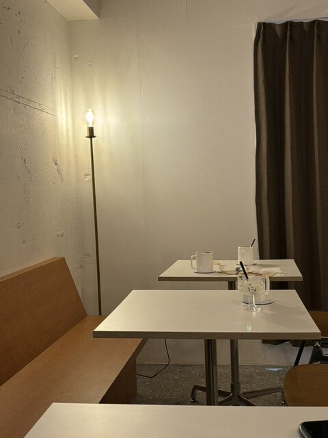 HASIRA （ハシラ） - 東新宿/カフェ | 食べログ