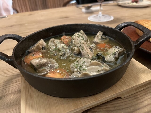 RAKU kitchen&bar （ラク キッチンアンドバー） - 表参道/ビストロ/ネット予約可 | 食べログ