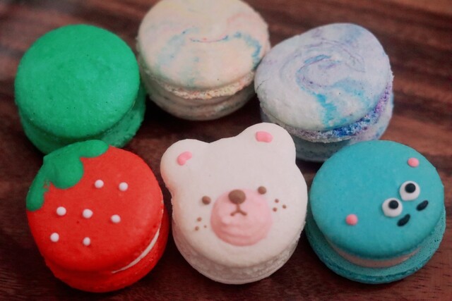 URI crazy macaron （ウリ クレイジー マカロン） - 深堀町/マカロン | 食べログ