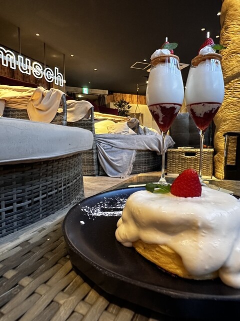 シーシャカフェ＆バー musch 梅田曽根崎店 （ムッシュ） - 東梅田/カフェ | 食べログ