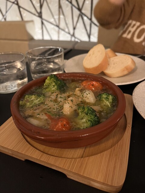 RAKU kitchen&bar （ラク キッチンアンドバー） - 表参道/ビストロ/ネット予約可 | 食べログ