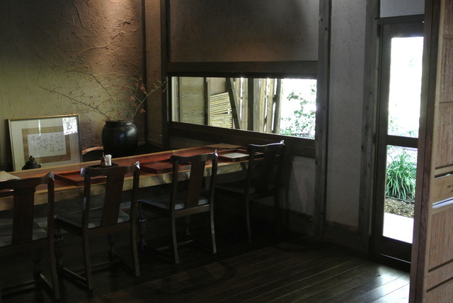 内観写真 : そば処 古庵 - 西富士宮/そば | 食べログ