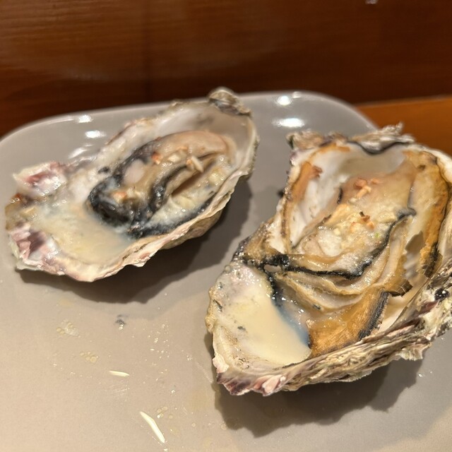 Oyster Lab 横浜駅前店 （オイスター ラブ） - 横浜/オイスターバー/ネット予約可 | 食べログ