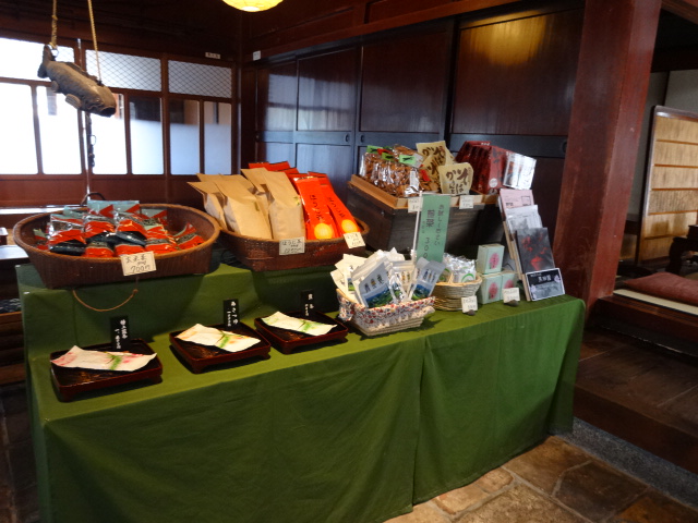 内観写真 : 手打ちそばと朝宮茶の店 黒田園 - 甲賀市その他/そば | 食べログ