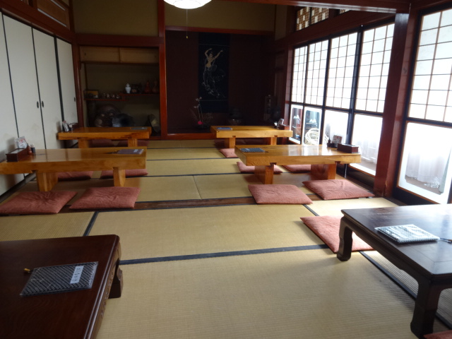 内観写真 : 手打ちそばと朝宮茶の店 黒田園 - 甲賀市その他/そば | 食べログ