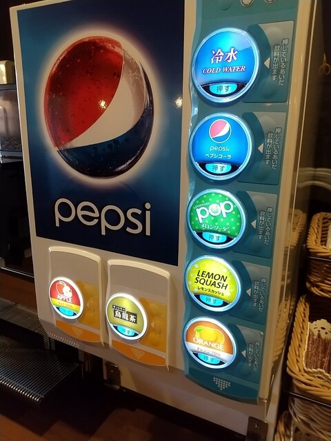 Cafe Pukari 新宿店 （カフェ プカリ） - 新宿西口/カフェ | 食べログ