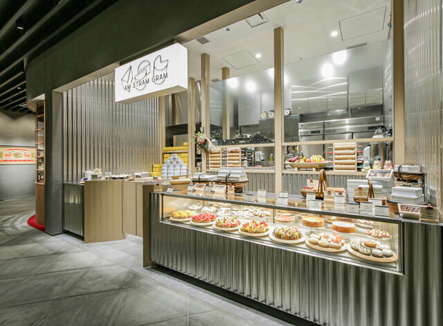 AM STRAM GRAM 虎ノ門ヒルズステーションタワー店 （アムストラムグラム） - 虎ノ門ヒルズ/洋菓子 | 食べログ