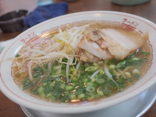 写真 : ラーメン専門 鷹 （タカ） - 朝日通/ラーメン | 食べログ