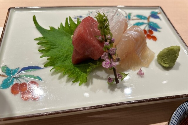 鮨&BAR 不二楼 新丸ビル店 （Sushi & Bar Fujiro） - 大手町/寿司/ネット予約可 | 食べログ