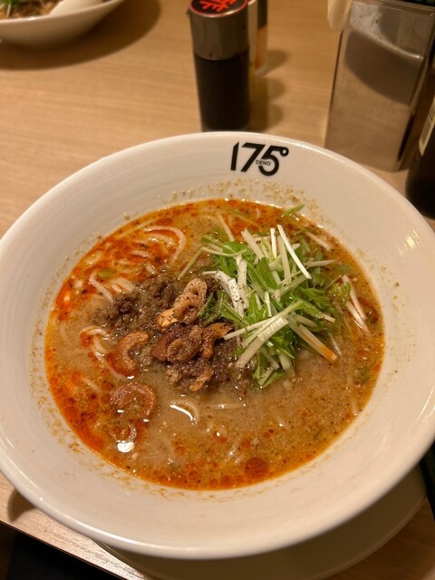 175°DENO担担麺 GINZa （ヒャクナナジュウゴド デノタンタンメン） - 銀座一丁目/担々麺 | 食べログ