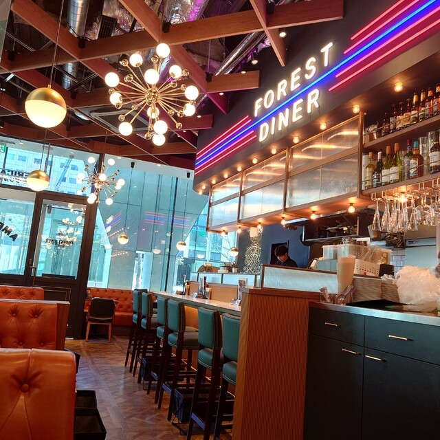 FOREST DINER 札幌店 （フォレスト ダイナー） - さっぽろ（札幌市営）/ダイニングバー/ネット予約可 | 食べログ