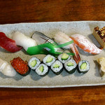 写真 : 源太ずし 本店 - 湯本/寿司 [食べログ]