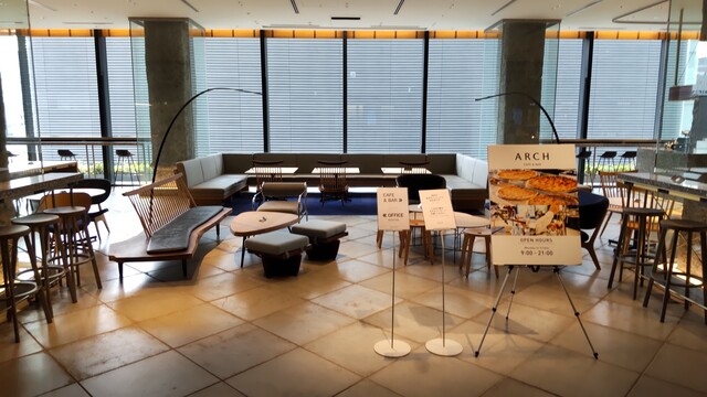 by わらb : ARCH CAFE & BAR - 虎ノ門ヒルズ/カフェ [食べログ]