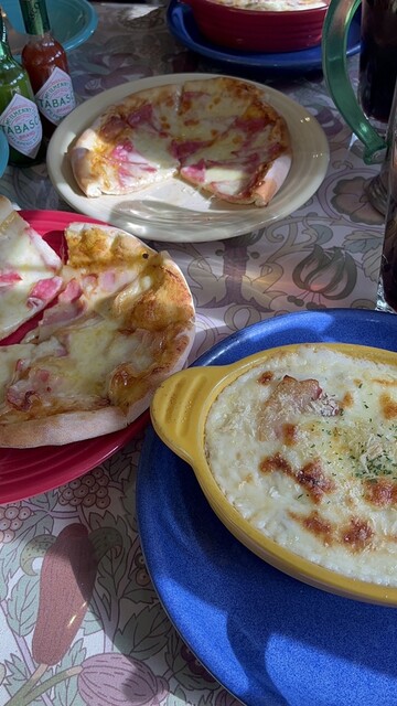 by meg-p52 : カルフォルニア 101 PIZZA （カルフォルニアワンオーワンピザ） - 川原石/ピザ [食べログ]