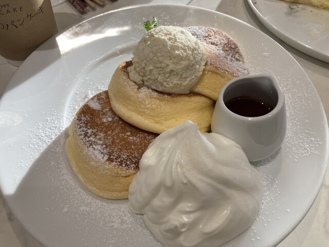 『長蛇の列』by UNOMAKI : 幸せのパンケーキ 淡路島テラス - 淡路市その他/カフェ [食べログ]