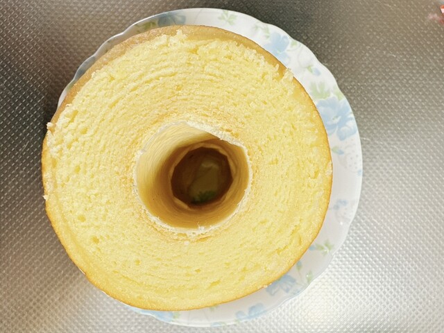 『バウムクーヘンと云うよりも・・・』by Zaby : Mr.Baum （ミスターバウム） - バスセンター前/バームクーヘン [食べログ]