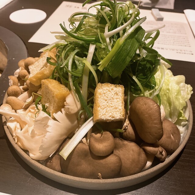 Akasakasumibishabushabutakanenobuta - Akasaka/Shabu Shabu (Japanese ...