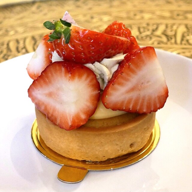 Seiichiro,NISHIZONO （セイイチロウ ニシゾノ） - 肥後橋/ケーキ | 食べログ