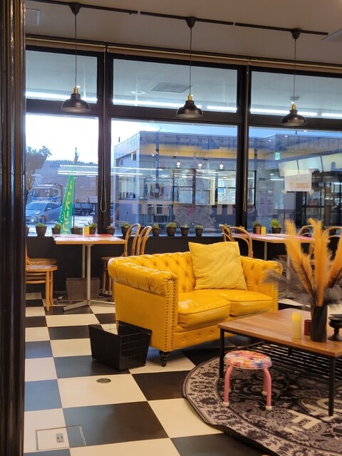 Hello Mellow Yellow （ハローメ ロー イエロー） - 由利本荘市その他/ハンバーガー | 食べログ