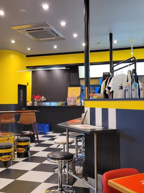 Hello Mellow Yellow （ハローメ ロー イエロー） - 由利本荘市その他/ハンバーガー | 食べログ