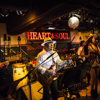 ハート＆ソウル （Heart & Soul）のご予約 - 関内/バー | 食べログ