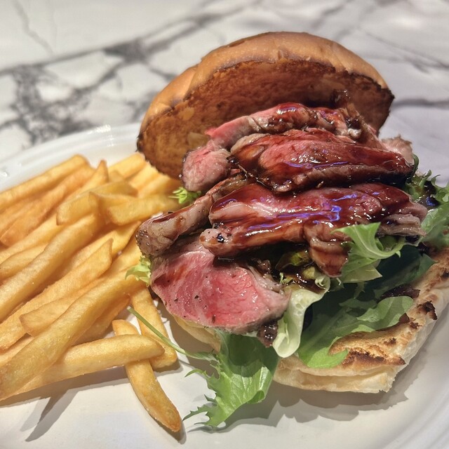 Kobe Beef Dining 和牛特区 （コウベ ビーフ ダイニング ワギュウトック【旧店名】Beef dining 和牛特区）のご予約 - 西武新宿/牛料理 | 食べログ