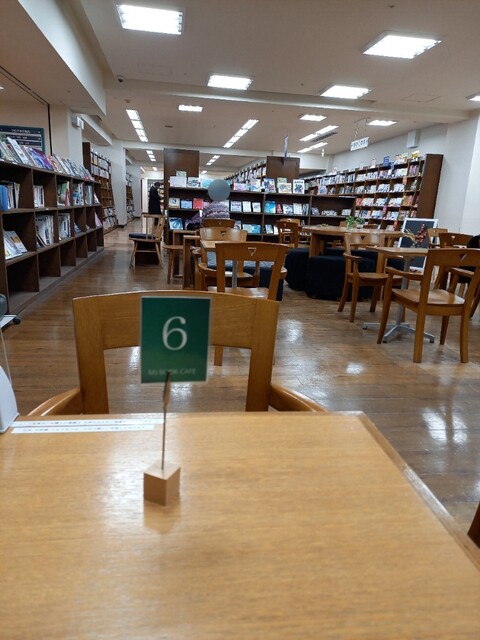 【閉店】MJ BOOK CAFE by Mi Cafeto - 西4丁目/カフェ | 食べログ