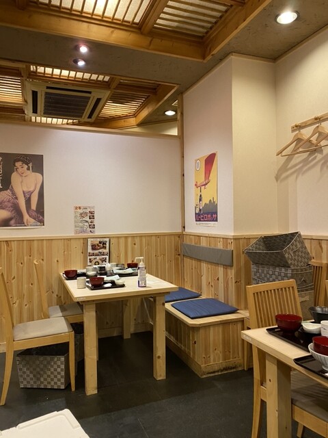 内観写真 : のとだらぼち - 新橋/居酒屋 | 食べログ