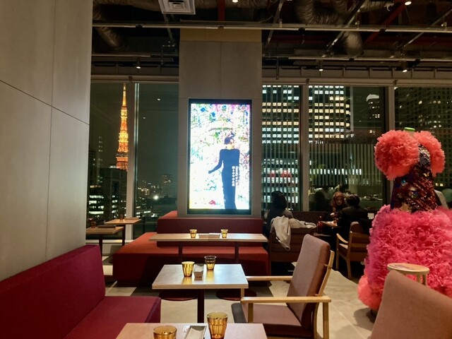 TOKYO NODE CAFE （トウキョウ ノード カフェ） - 虎ノ門ヒルズ/カフェ/ネット予約可 | 食べログ