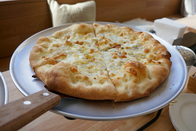 ITALIAN DINER BOBBY’S （イタリアンダイナーボビーズ） - 内野/ピザ | 食べログ