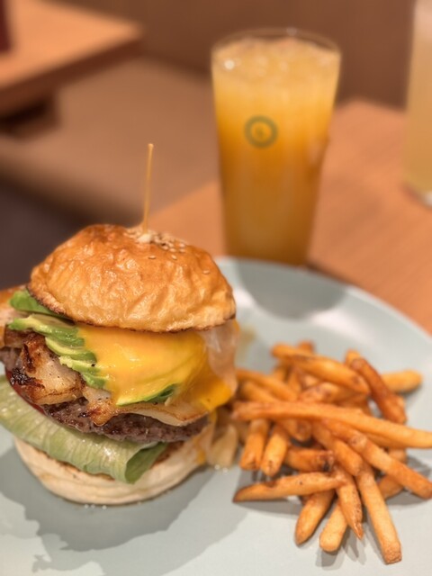 Lantern burger - 飯田橋/ハンバーガー | 食べログ