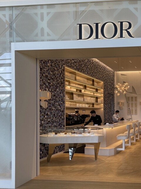Cafe Dior （カフェ ディオール） - 関西空港/カフェ | 食べログ
