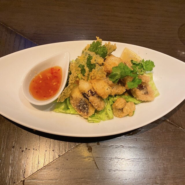 Bai toong （バイトーン） - 本山/タイ料理 | 食べログ